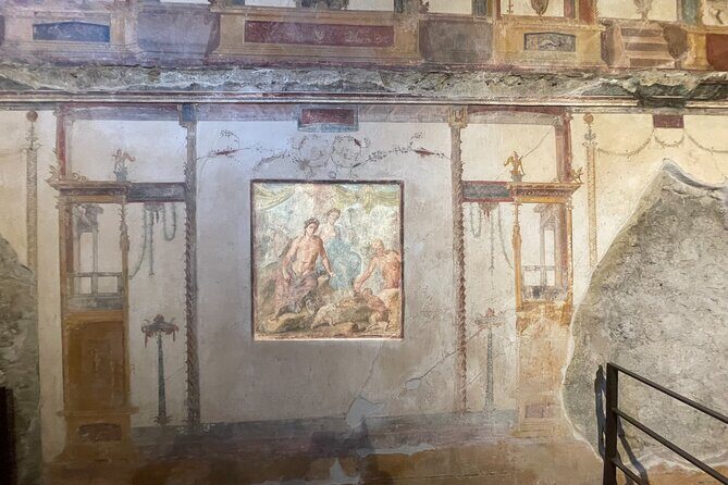 Pompeii, Vesuvius & wine tasting from Positano all inclusive - Key Points