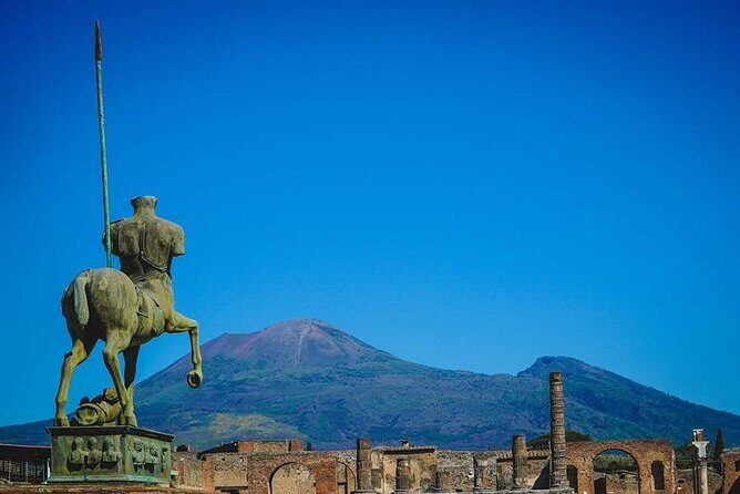 Pompeii & Wine Tour from Sorrento (tickets & lunch not included) - FAQs