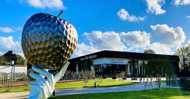 Pont-l'Évêque: DISTILLERIE PERE MAGLOIRE Entry with Tastings - A Closer Look at the Experience