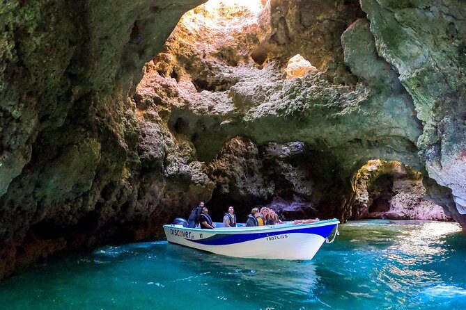Ponta da Piedade Boat Tour to Caves and Beaches with Local Guide - An In-Depth Look at the Ponta da Piedade Boat Tour