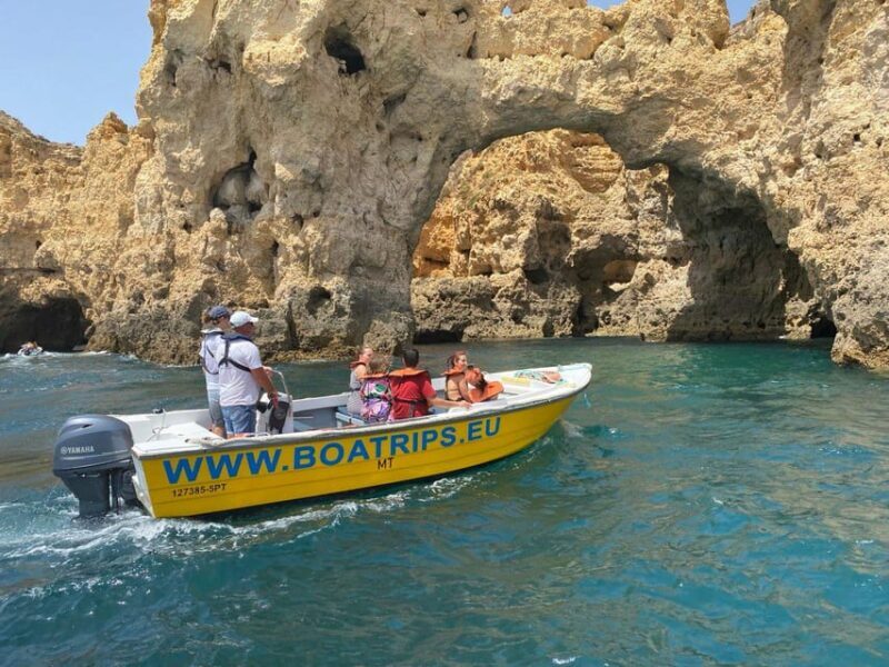 Ponta da Piedade:Express grotto tours - A Closer Look at the Ponta da Piedade Boat Tour