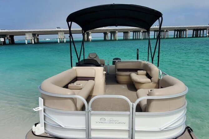 Pontoon Rentals in Crab Island - Who Should Consider This Experience?