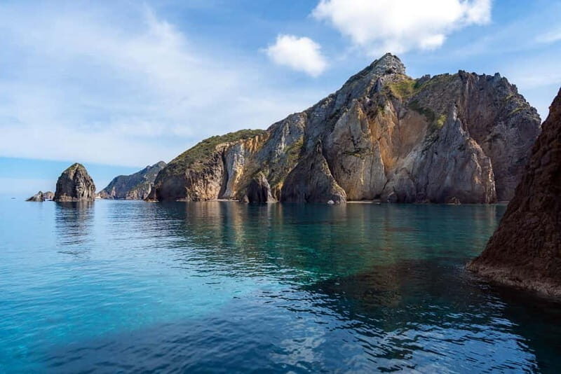 Ponza: Palmarola & Ponza Island Cruise with Swimming & Lunch - The Itinerary in Detail: What You Can Expect