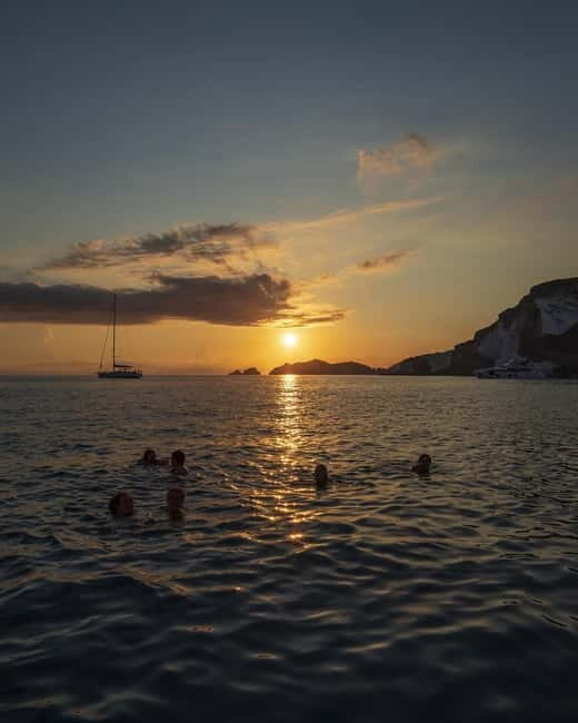 Ponza: Sunset boat ride with aperitif and a swim in Chiaia di Luna - The Scenic Stop at Chiaia di Luna  