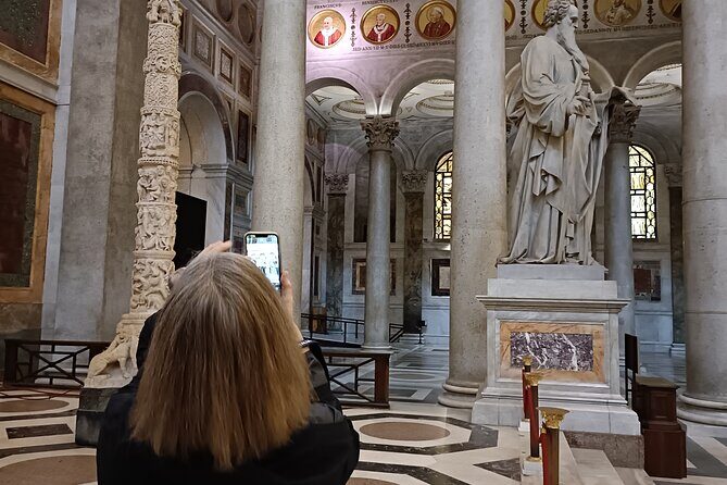 Pope Francis Tomb and Papal Basilicas Tour - Key Points
