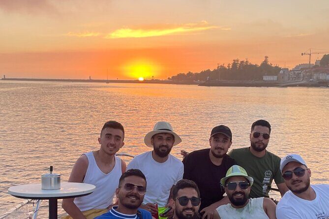 Port : 6 bridges tour with Portuguese custard tart & Port wine - Key Points