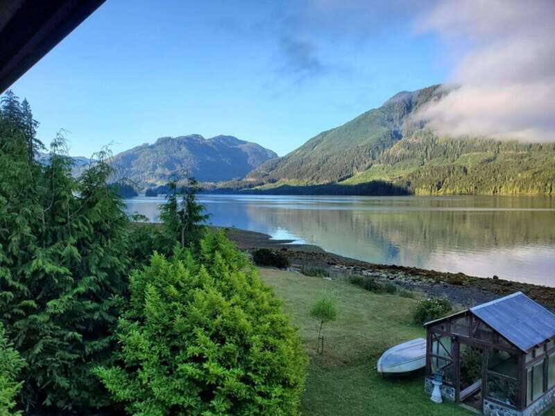 Port Alice: Sea Otter and Wildlife Watching Boat Tour - The Sum Up