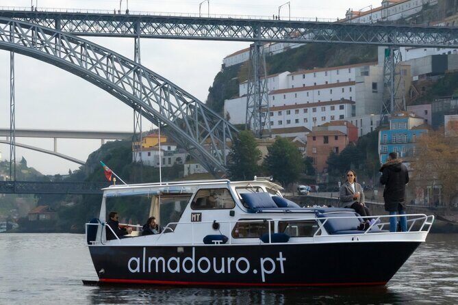 Port : Private Cruise in the Douro  6 Bridges & Sunsets - FAQ