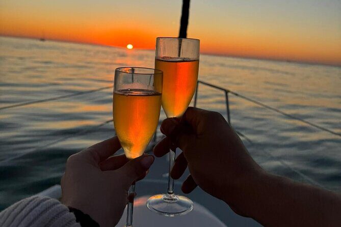 Port shared Thullium Sailboat, enjoy a magical sunset&open sail! - Discover the Magic of a Sunset Sail on the Douro with Thullium Sailboat