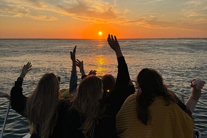 Port : Small-Group 6 Bridges, Douro River Sunset Cruise w/ Drink - Group Size and Personal Touch