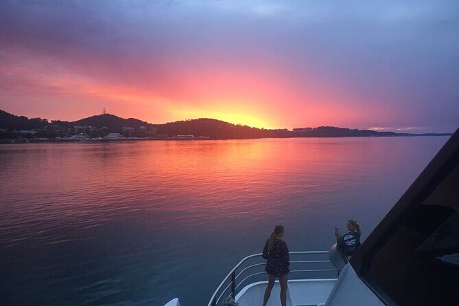Port Stephens: Sunset on the Bay Cruise - FAQs