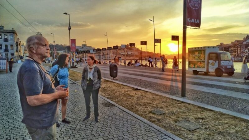 Port wine & wine walking tour with culture - max 8 pax - Practical Details & Considerations