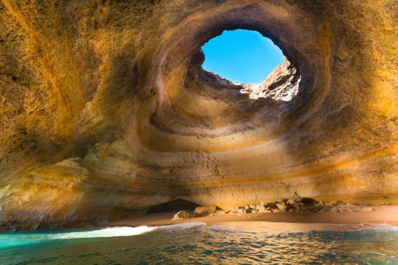 Portimão: Benagil Sea Caves Speedboat Adventure Tour - Exploring the Algarve Coast: What to Expect from the Tour