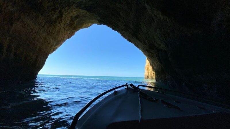 Portimão: Private Boat Trip to Benagil Caves - Key Points