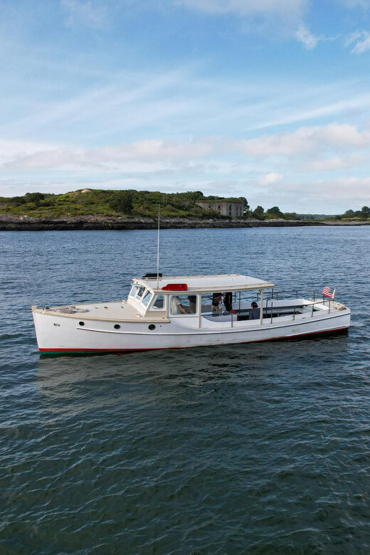 Portland: Casco Bay Lighthouse Sunset Cruise - Who Should Consider This Tour?