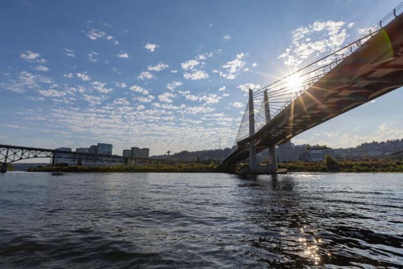 Portland Sunset Cruises, Island Style - Portland Sunset Cruises, Island Style: An Authentic River Experience