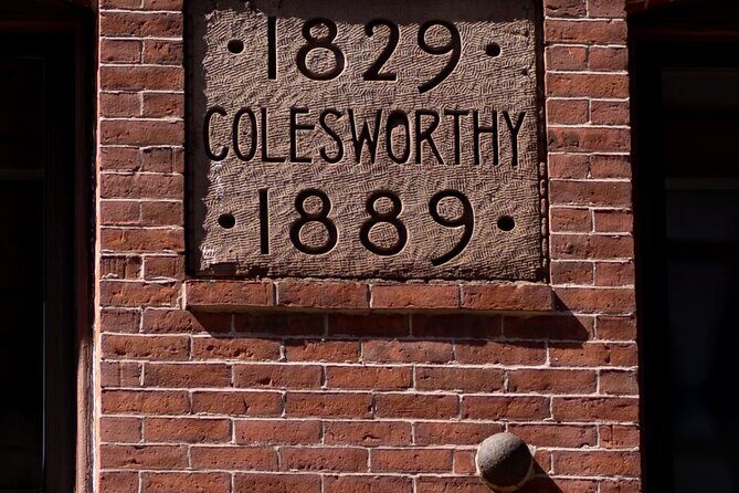 Portland Walking Tour Craft Beverages, Local Lore and Donuts - Who Should Consider This Tour?