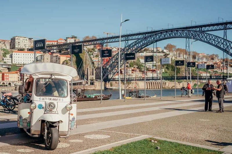 Porto: 2-Hour Shared Tuk-Tuk Tour - Why This Tour Works
