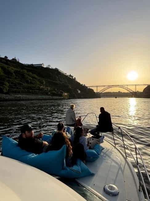 Porto: 6 Bridges Cruise, Welcome Drink & Sunset Option - What’s Included and Practical Details