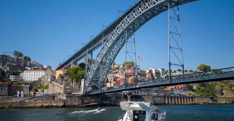 Porto: 6 Bridges Port Wine River Cruise with 4 Tastings - An In-Depth Look at the Porto River Cruise Experience