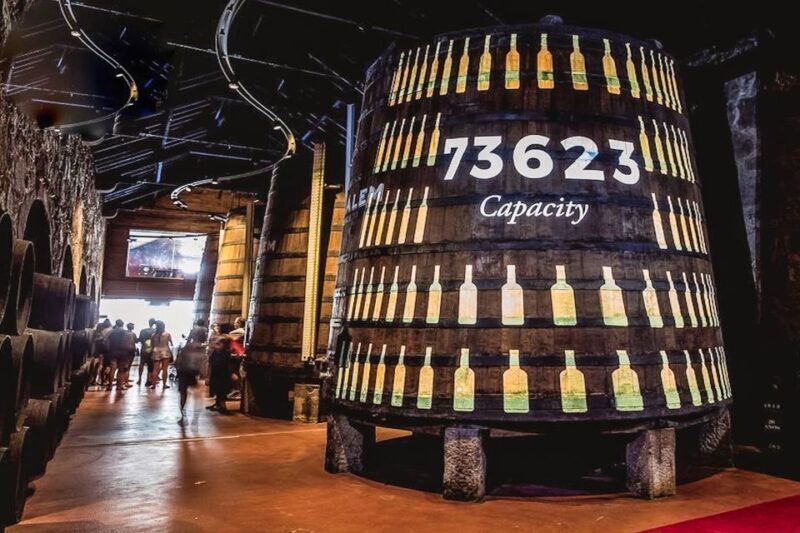 Porto: Cálem Cellar Tour, Fado Show & Wine Tasting - FAQs