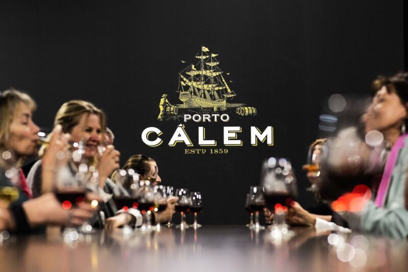Porto: Cálem Cellar Tour, Interactive Museum & Wine Tasting - The Guides & Atmosphere