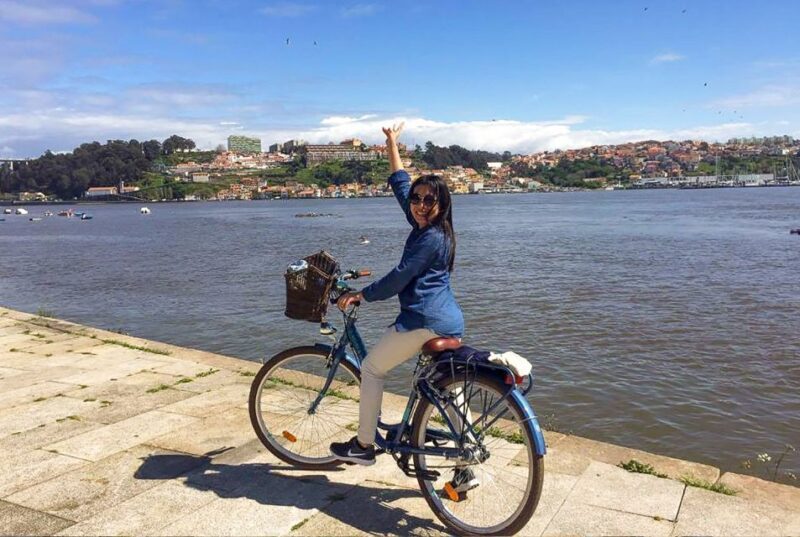 Porto: City Bike Rental - Authentic Local Experiences on Two Wheels