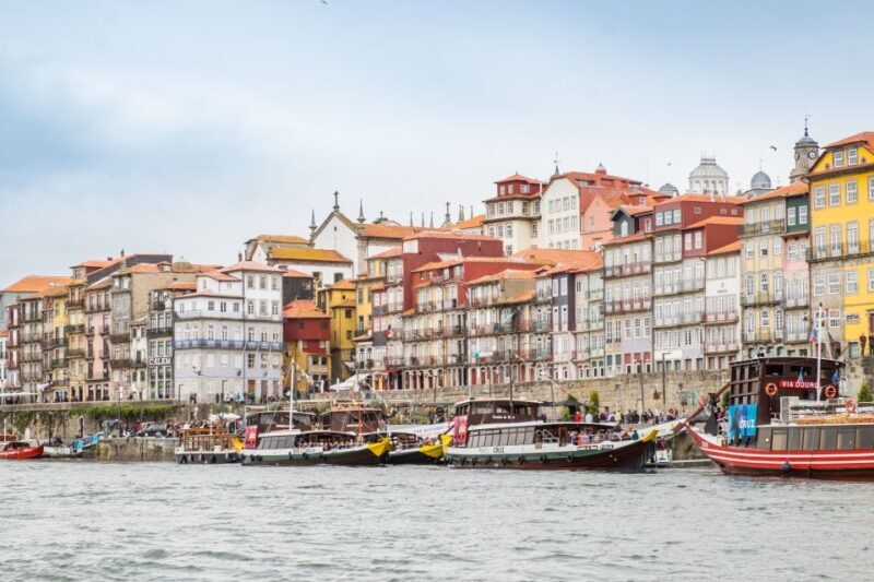 Porto: City Train Tour, River Cruise & Wine Cellar - Key Points