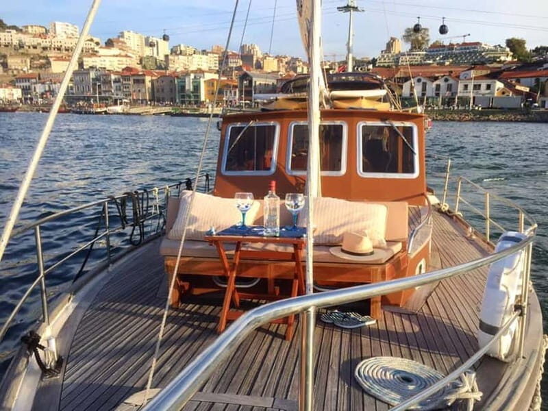Porto: Classic Boat Cruise on the Douro River - Key Points