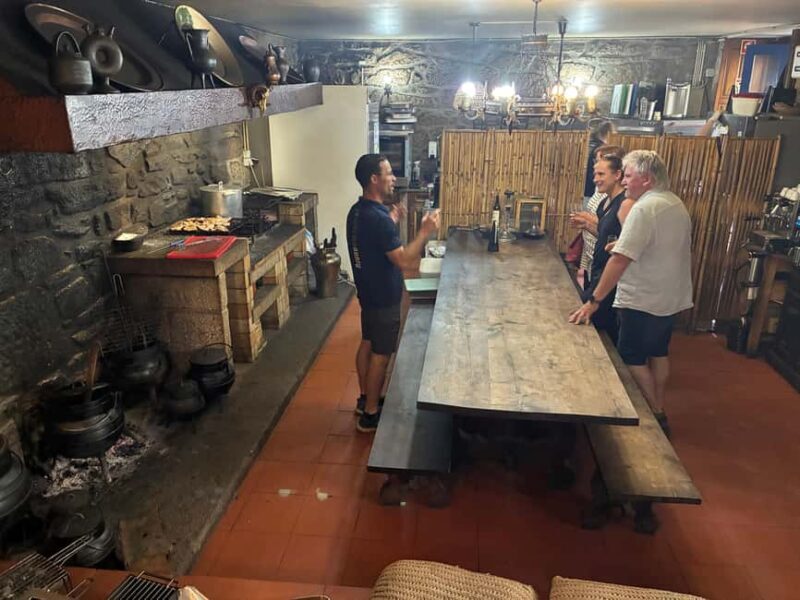 Porto: Douro Valley Wine Tour in a Small Group with a Boat Ride, Wine & Food - Discovering the Douro Valley in Style and Comfort  