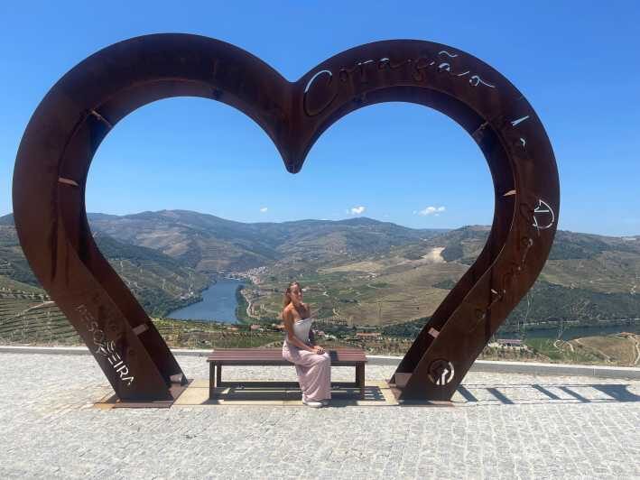 Porto: Douro Valley Wine Tour with a Sommelier & Boat Trip - The Itinerary in Detail