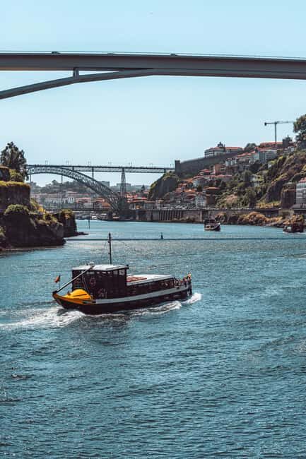 Porto: Explore 6 Iconic Bridges on an Authentic Rabelo Boat - A Closer Look at the Experience