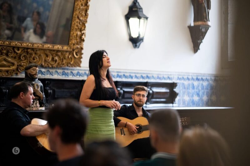 Porto: Fado Show with Guided Tour in a Historic Monastery - Key Points