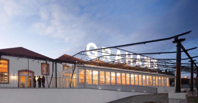 Porto: Graham's Port Lodge Tour & Vintage Room Wine Tasting - Exploring Grahams Port Lodge & Vintage Room Tasting: A Detailed Review