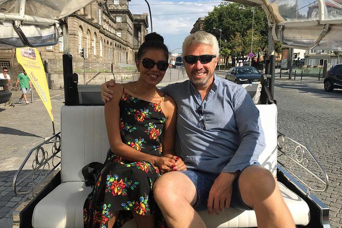 Porto Half-Day Private Tour with Tuk Tuk and Lello Bookstore - FAQ