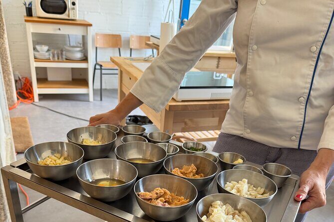 Porto Hands On Cooking Class-3 course-wine included-trained chef - Practical Details and Logistics