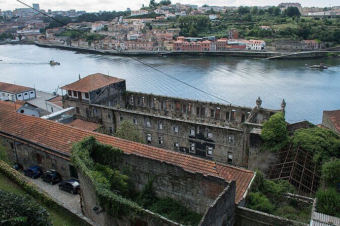 Porto Jewish Heritage Walking Tour Small group - Why This Tour Works  