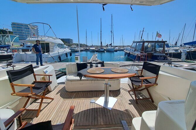 Porto: Luxury Yacht Cruise on the Douro River and Estuary Reserve - An in-depth look at the Porto Yacht Cruise Experience