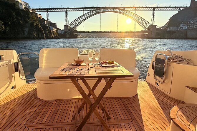 Porto: Luxury Yacht Cruise with Wine Tasting & Snacks - Key Points