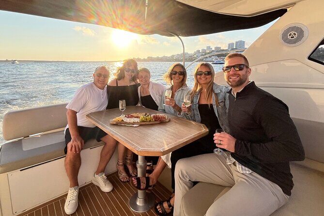 Porto: Luxury Yacht Cruise with Wine Tasting & Snacks - Exploring the Itinerary: What to Expect