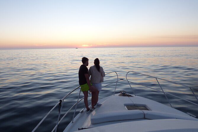 Porto: Luxury Yacht Tour on the Douro River - Sunset or Daytime - FAQ