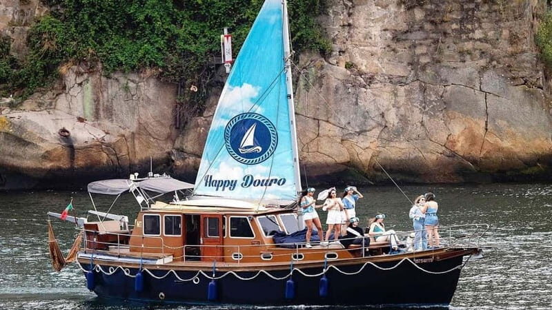 Porto : Party on Private Boat (1-10px) - Authentic Experiences and Real Guest Insights