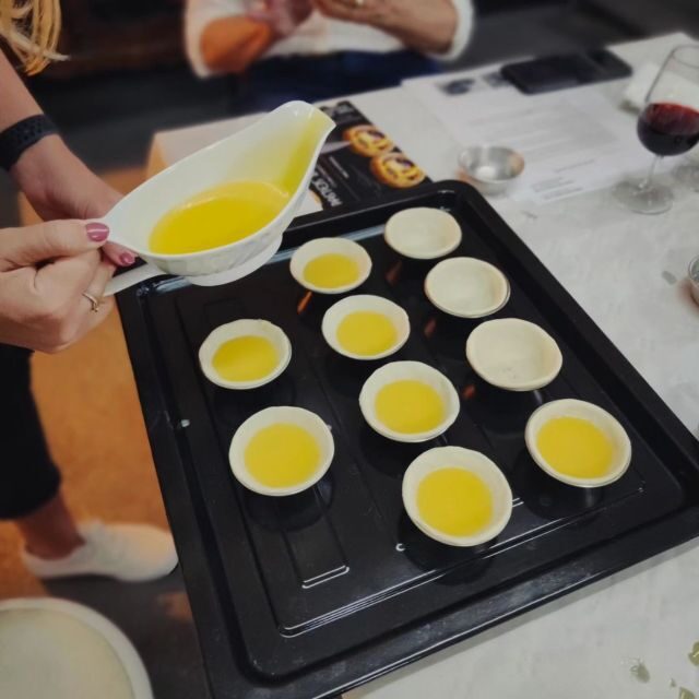 Porto: Pastel de Nata Cooking Class with Port Wine - Sé - The Guides: Knowledgeable and Engaging