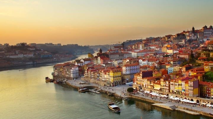 Porto: Port Wine Tour with 7 Port Tastings - A Detailed Look at the Porto Port Wine Tour