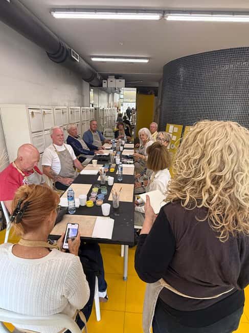 Porto: Portuguese Azulejo Tile Painting Workshop with Wine - Key Points