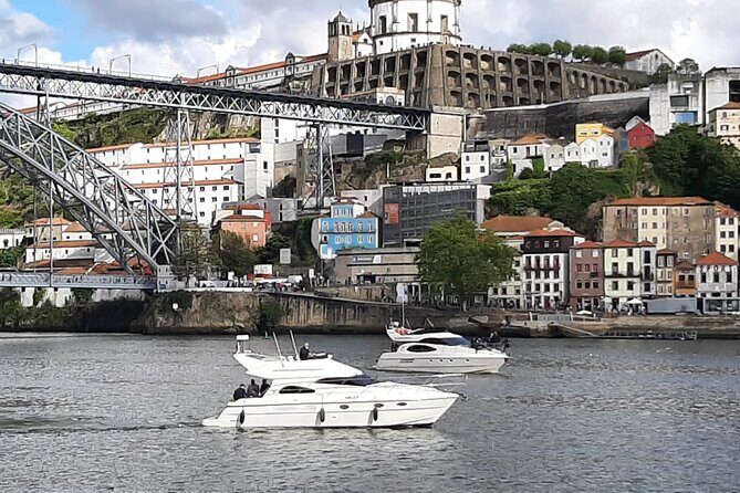 PORTO : Premium Yacht Tour 6 Bridges & Douro Estuary Reserve - Key Points