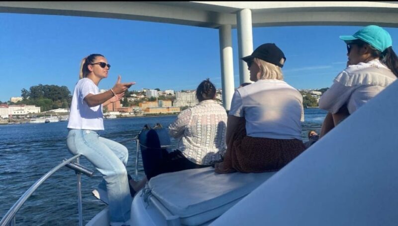 Porto: Private 6 Bridges Tour, welcome drink & sunset option - FAQs  