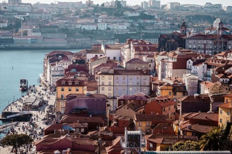 Porto : Private Custom Tour with a Local Guide - Why Choose a Private Custom Tour in Porto?
