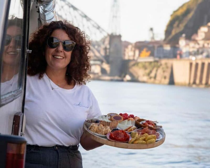 Porto: Private Douro River Cruise  6 Bridges & Sunset - FAQ