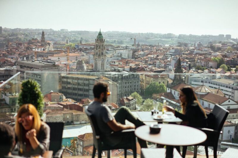 Porto: Private Evening Tour with Drinks & Bites - FAQ